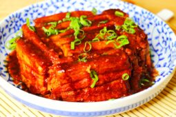 CiCiLi.tv - Chinese Steamed Pork Belly with Taro Recipe