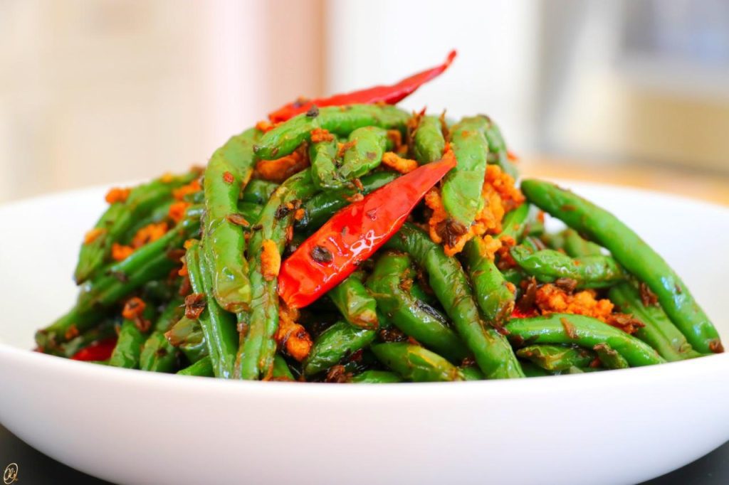 CiCi Li - 20-Min Sichuan Dry Fried Green Beans