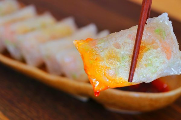 CiCi Li - Crispy Shrimp Dumplings with Rice Paper