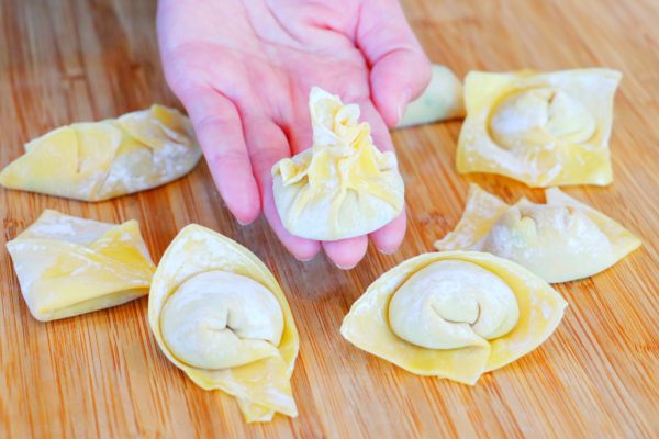 Wonton Recipes Archives - CiCi Li, Asian Home Cooking