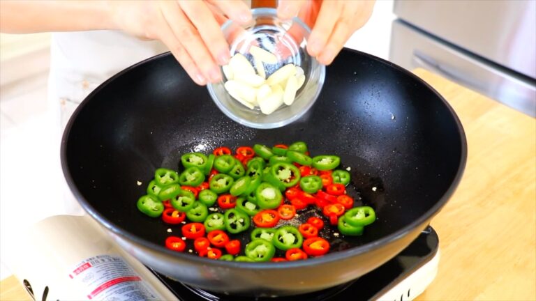 10-Min Crispy Salt and Pepper Shrimp Recipe - CiCi Li, Asian Home Cooking
