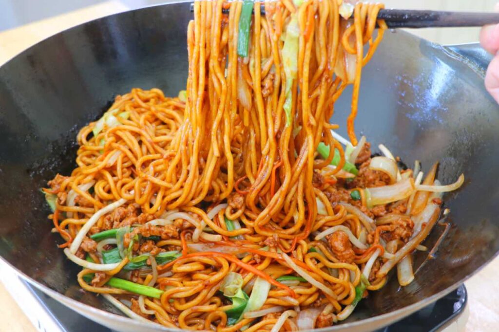 15-Min Ground Chicken Lo Mein Recipe - CiCi Li, Asian Home Cooking